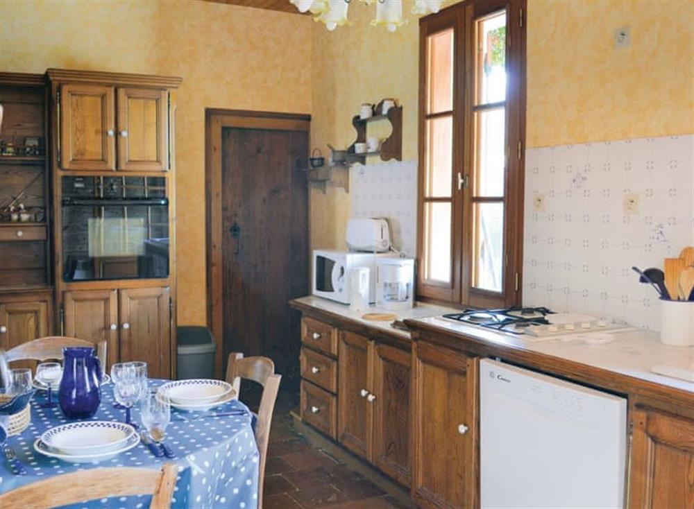 Chez Meynard in St Pierre-d’Eyraud, Dordogne, France sleeps 6