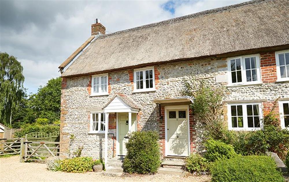 Coombe Cottage in Sydling St Nicholas, Dorchester - Dorset sleeps 2