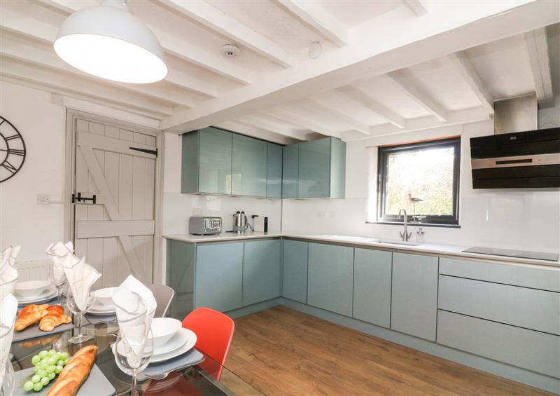 Photos of Court Cottage, Frogmore