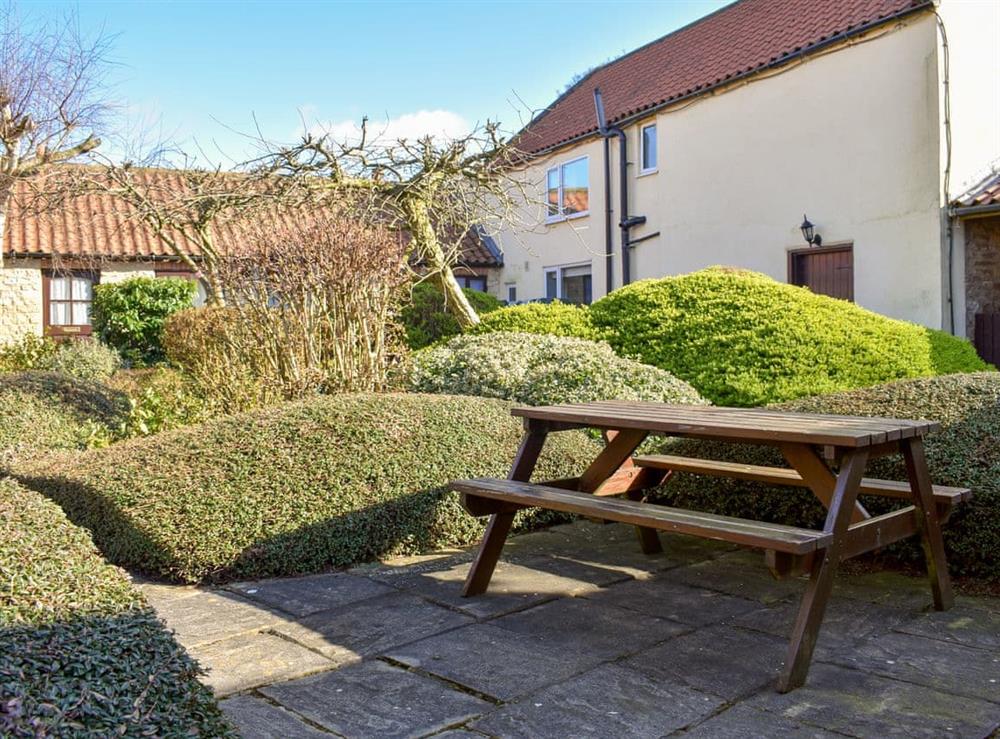 Dale View Cottage in Exelby, North Yorkshire sleeps 4