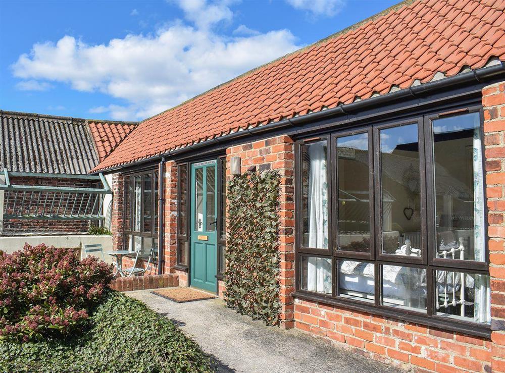 Hill House Farm Cottages - Cherry Cottage in Little Langton, near ...