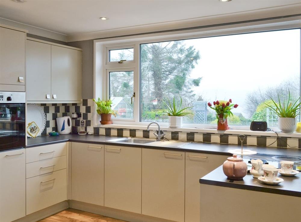 Kirkhill in Castle Douglas, Kirkcudbrightshire sleeps 8
