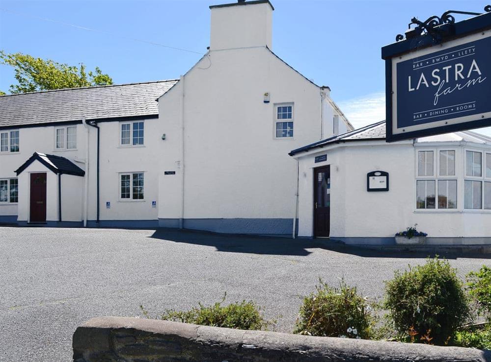 Photos of Lastra Farm Hotel Cottages - Beudy Bach, Amlwch, Anglesey ...