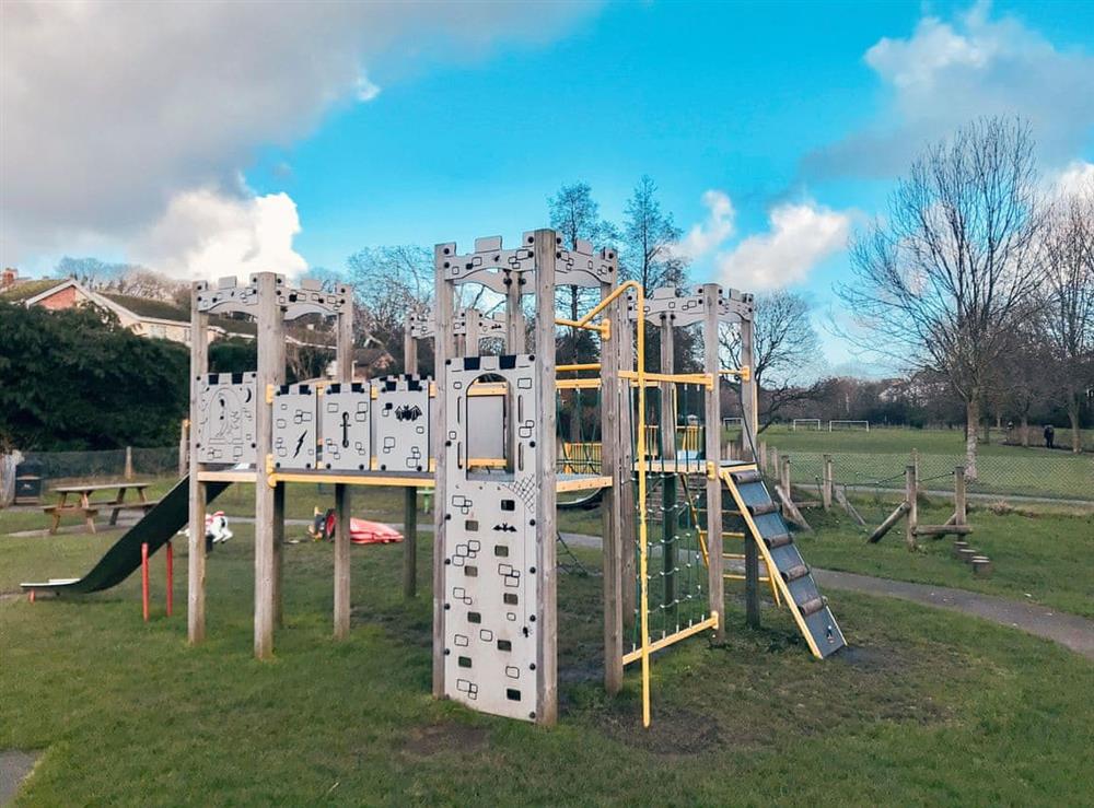 New Street Cottage in Gyffin, Conwy, Gwynedd sleeps 4