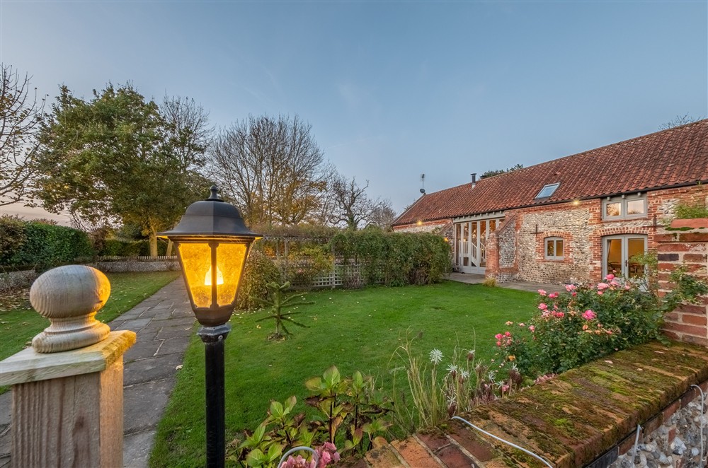 Photos of Primrose Farm Barn Roughton, Norfolk