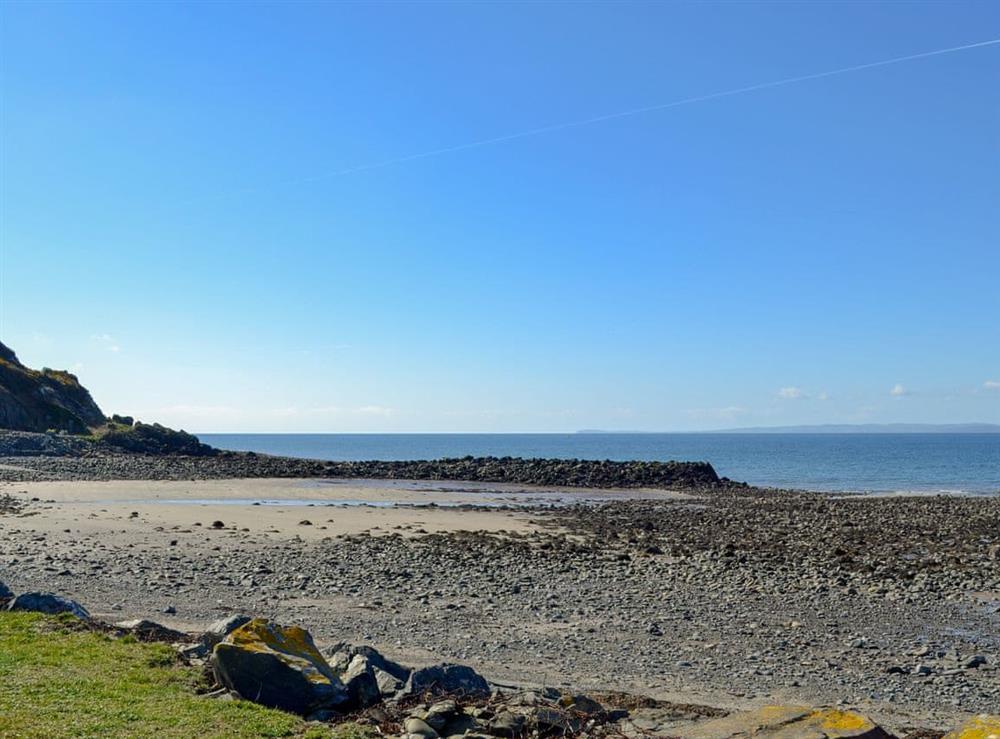 Photos of The Cottage at Castle Sinniness, Glenluce, near Stranraer ...