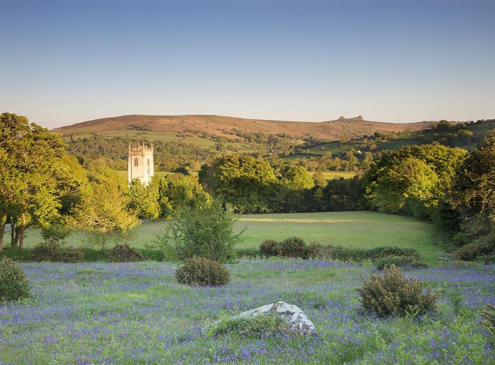 Town Barton in Manaton, near Newton Abbot, Devon sleeps 8